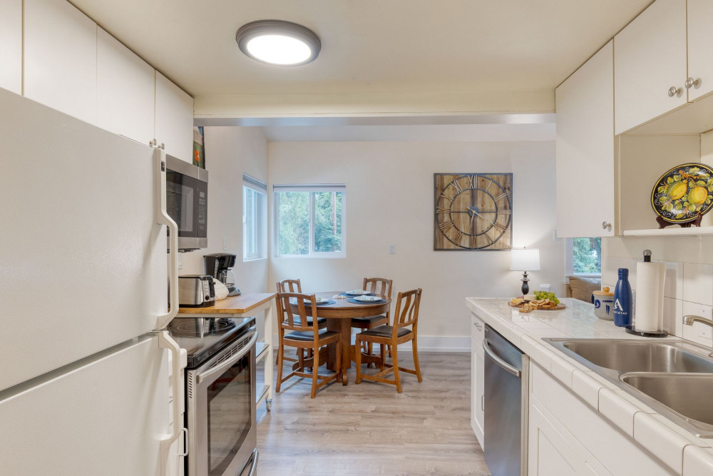 Freeland 3, 2 bedroom Villa in Washington | Top Villas